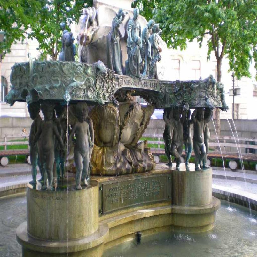 Karl-Borromäus-Brunnen | FreizeitMonster