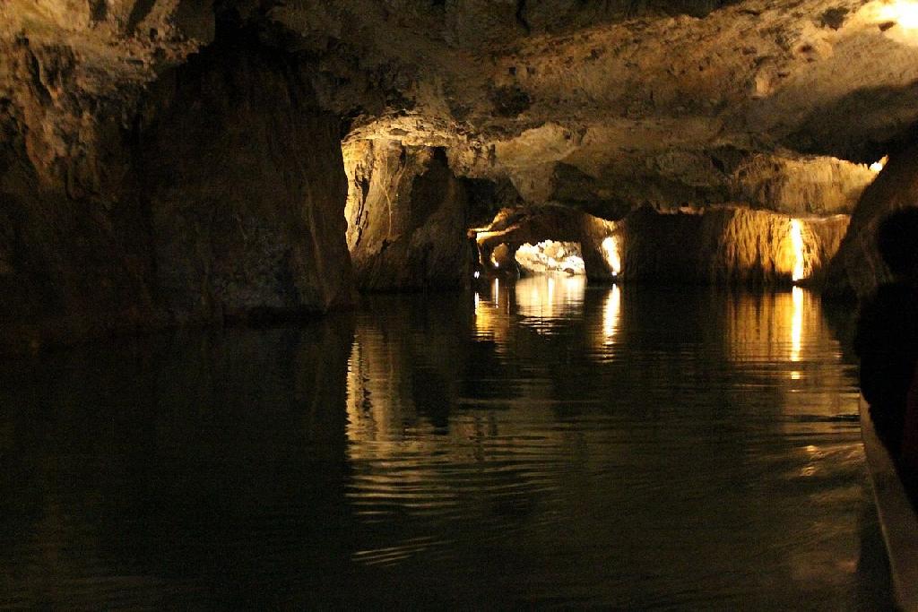 Lac Souterrain de Saint-Léonard | FreizeitMonster