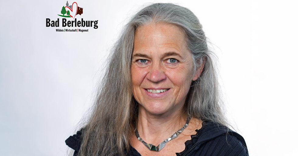 Bücherschränke in Bad Berleburg - Interview mit Rikarde Riedesel ...